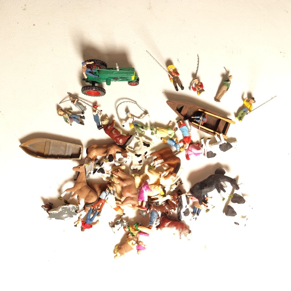 HO Scale Farm Animals Figures People Tractor Barn Boat Lot Diorama Set ...