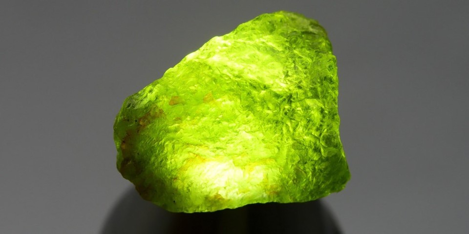 💎 18.00ct Rough Natural Yellowish Green Grossular Garnet - Africa ...