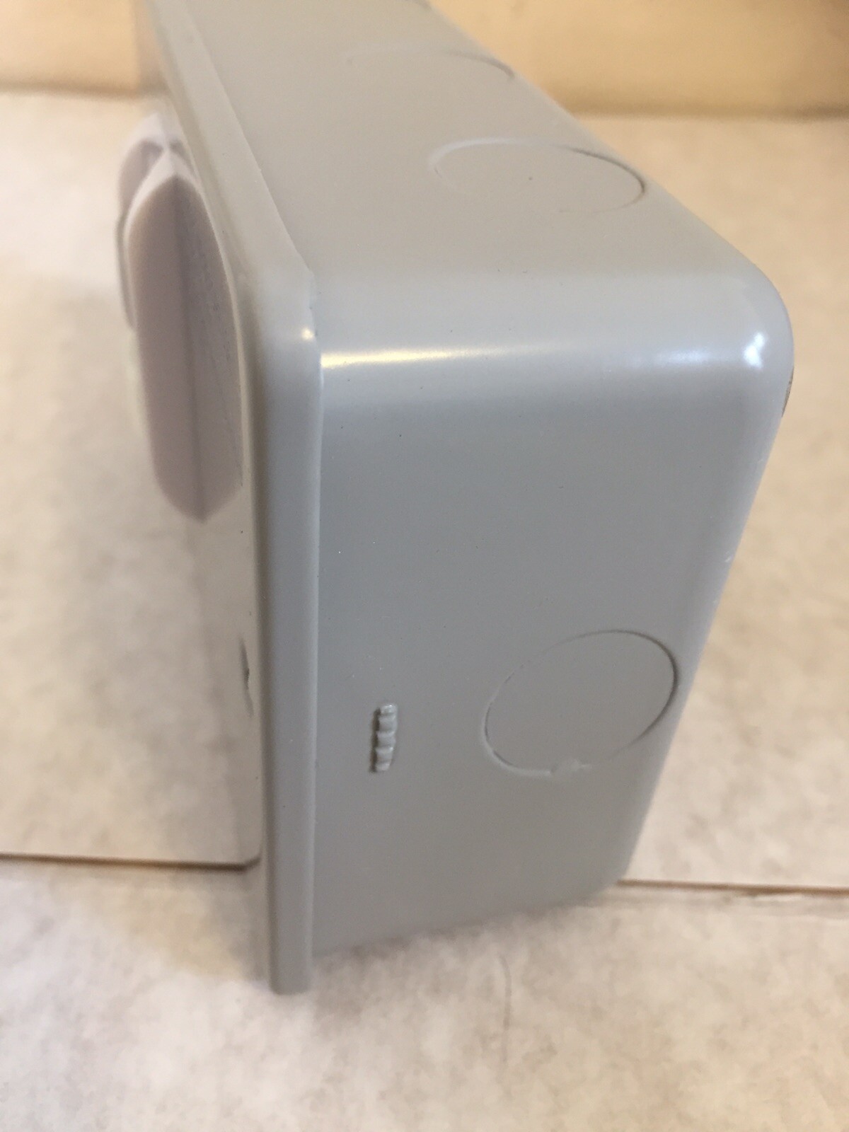 Newlec NL8400/1RCD 13A 1 Gang Metal Clad RCD socket NEWLEC 13amp 1 Gang ...