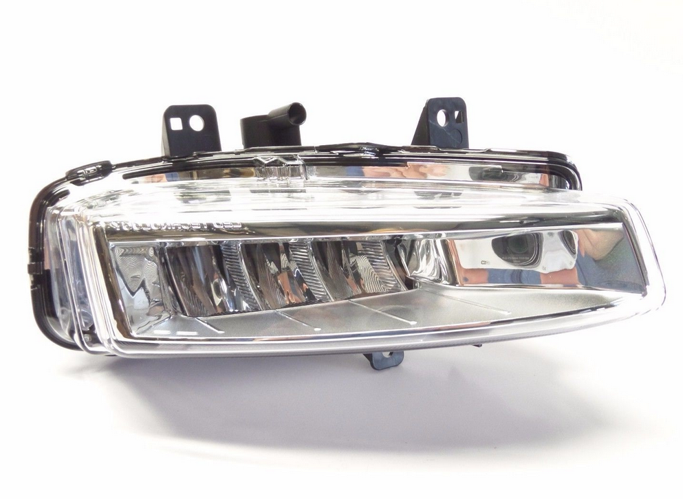 LAND ROVER DISCOVERY SPORT L550 Front Right Fog Light LR077887 New ...