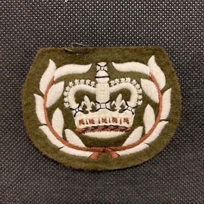 BRITISH ARMY ISSUE NO.2 KHAKI DRESS WARRANT OFFICER CLASS 2 SEW ON RANK ...