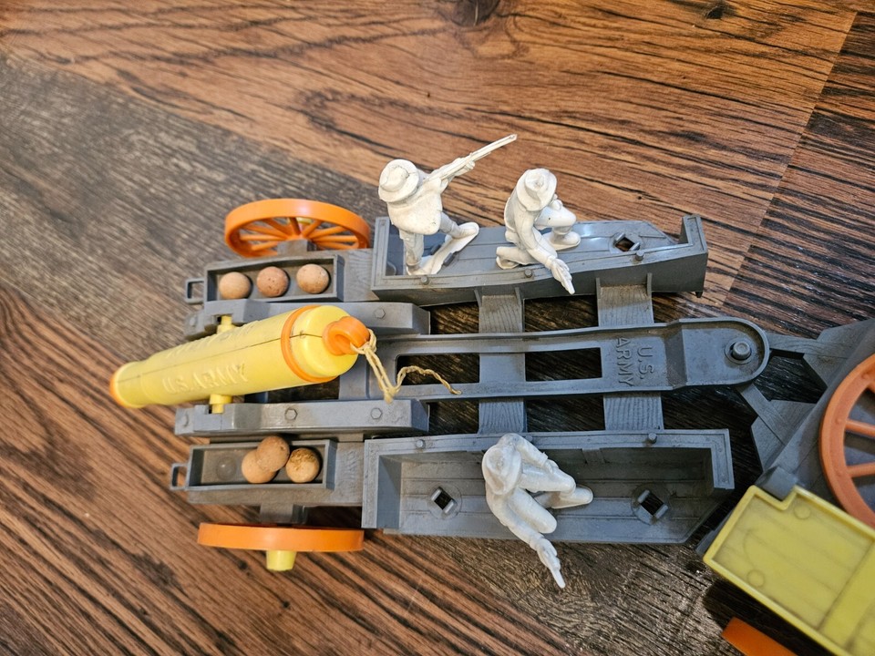 Renwal 1957 US Frontier Set No. 196 HTF cannon balls, calvarymen ...