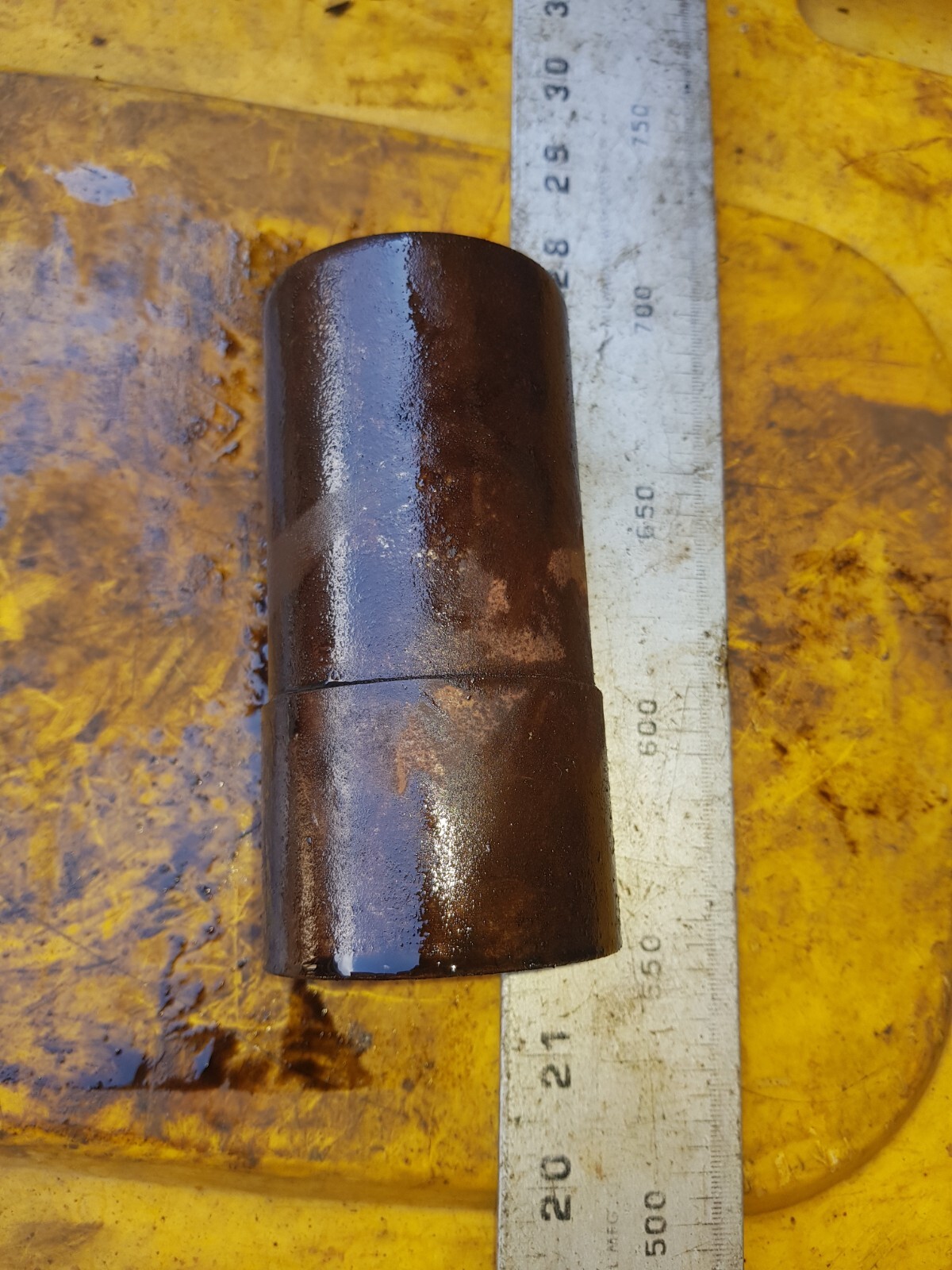 unhardened semi-finished engineered solid steel cylinder. OD 61mm ; OL ...