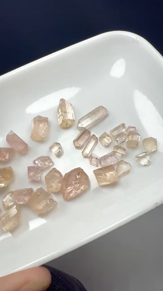 130 Carat Ultra Rare !!! Imperial Katlang Topaz Crystals Lot @PAK | eBay