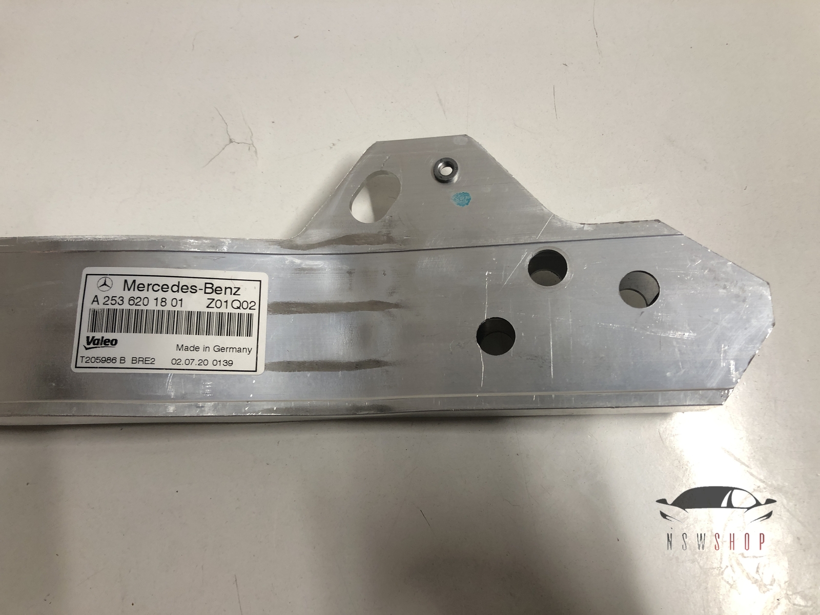 Halter Träger Halterung vorne Links Mercedes GLC x253 W253 A2536201801 ...