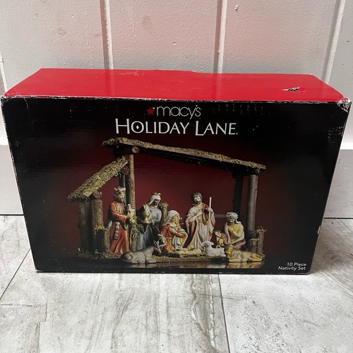 Holiday Lane Nativity Set Macy’s Department Store 2007 Figures Manger
