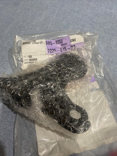 Genuine GM Radiator Upper Bracket 84250352 | eBay