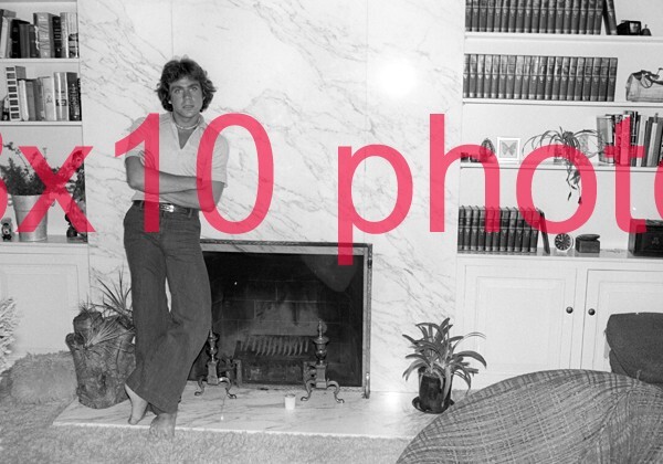 WESLEY EURE #257,BAREFOOT,BAREFEET,land of the lost,days of our lives ...