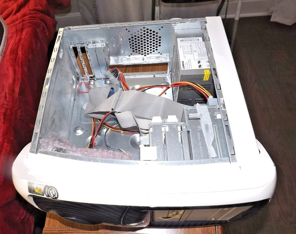 Compaq Mini Tower ATX Computer Case with Floppy Drive CDROM & Powewr ...