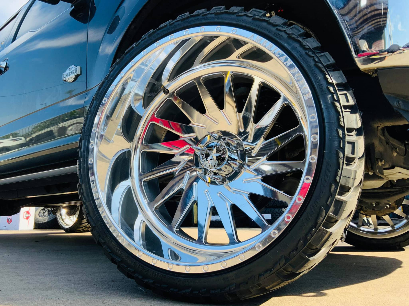 4 22x12 American Force Morph Concave 8x170 Polish | 55 Offset ...