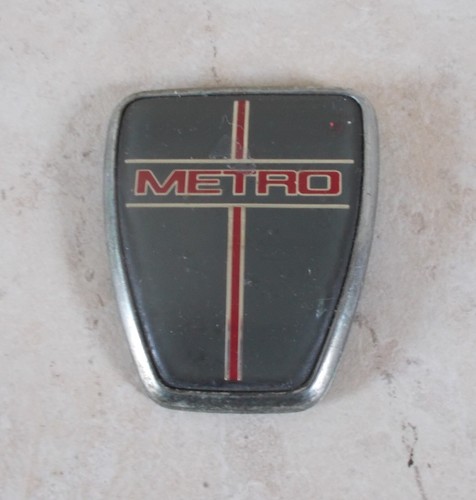 Ancien insigne emblème Austin Rover METRO plaque badge voiture auto UK ...