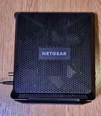 NETGEAR Nighthawk Dual Band AC1900 Cable Modem Router - Black C6900 ...