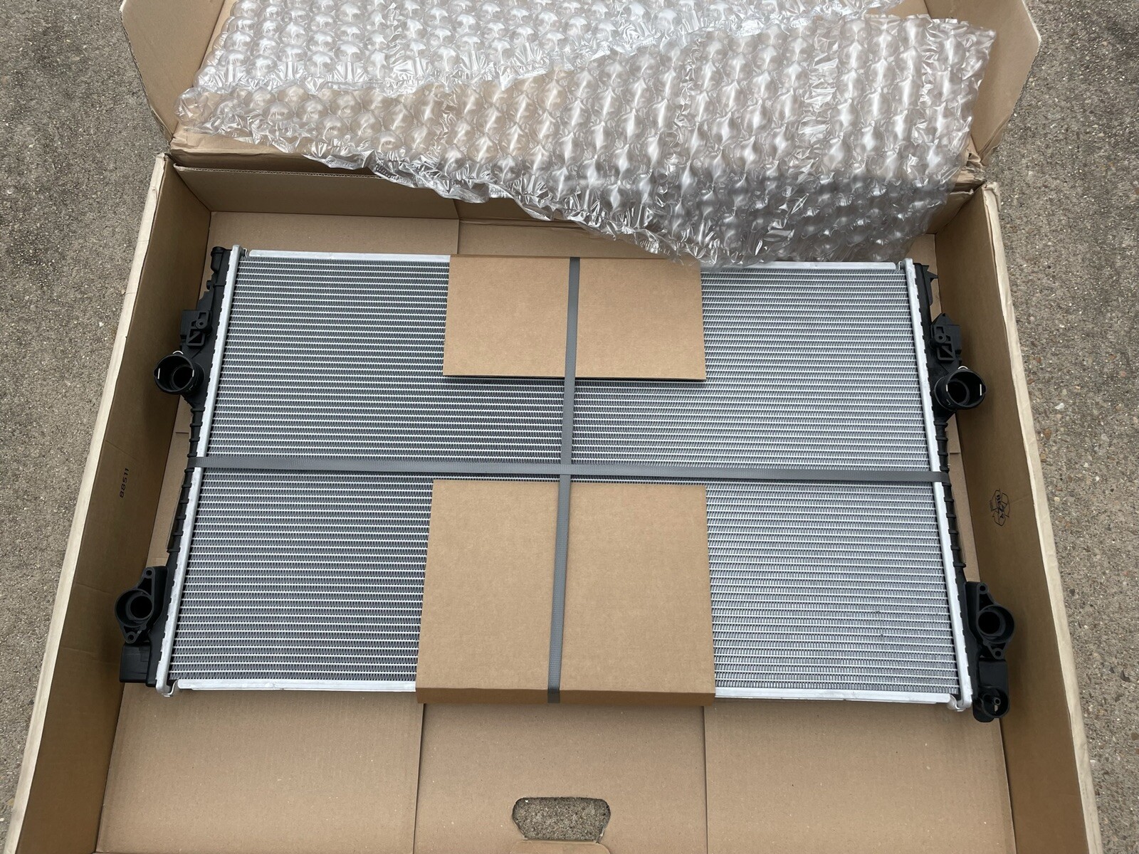 Radiator-4, GAS, Natural Nissens 63779 fits 10-16 Porsche Panamera New ...