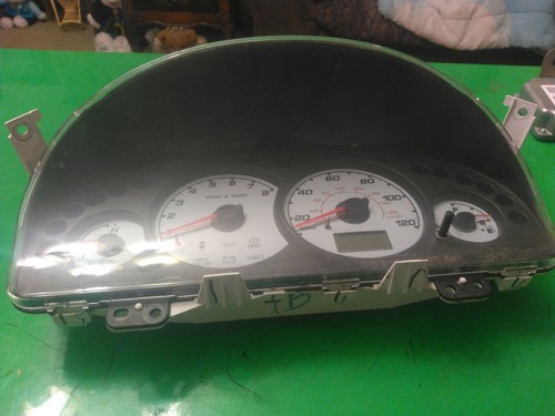 2003 2004 Ford Escape Speedometer Instrument Cluster Gauges Yl8f-10894 ...