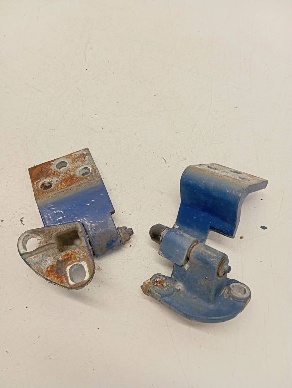 Mercedes-Benz Vito Viano W638 2001 Left front front door hinge set ...