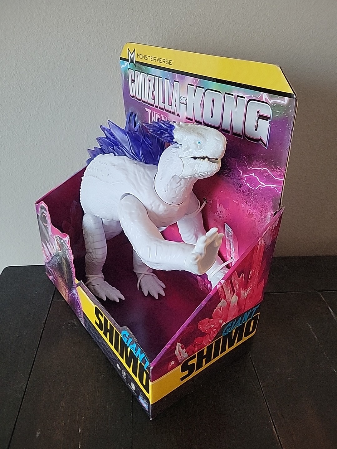 GIANT SHIMO 11” Figure Godzilla x Kong The | Grelly USA