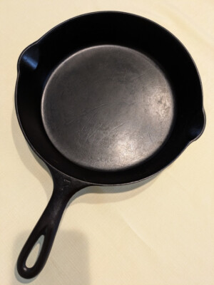 GRISWOLD #7 Cast Iron Skillet Pan with Heat Ring in Great Vintage ...