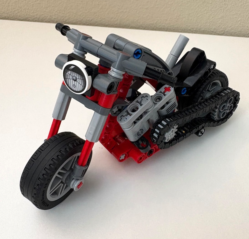 Lego Technic Motorcycle 42132 (retired) Complete with instructions ...