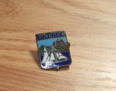 Vintage Silver Tone Quebec Canada Collectible Travel Souvenir Lapel Pin ...