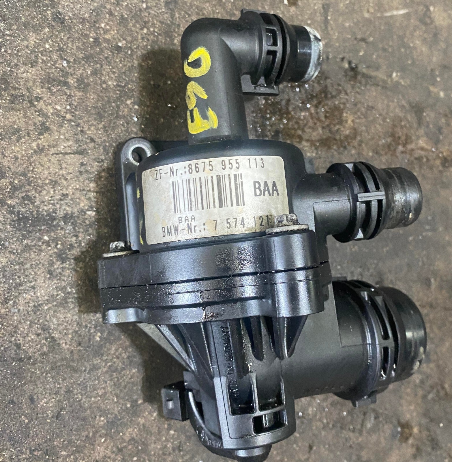 BMW E90 320i THERMOSTAT HOUSING 2.0 PETROL N46 7574121 8675 955113 FITS ...