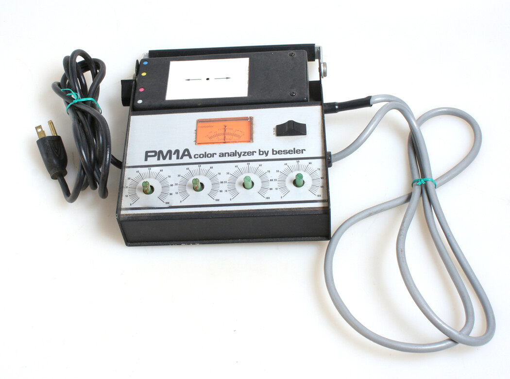 PM1A COLOR ANALYZER BY BESELER AS IS | eBay