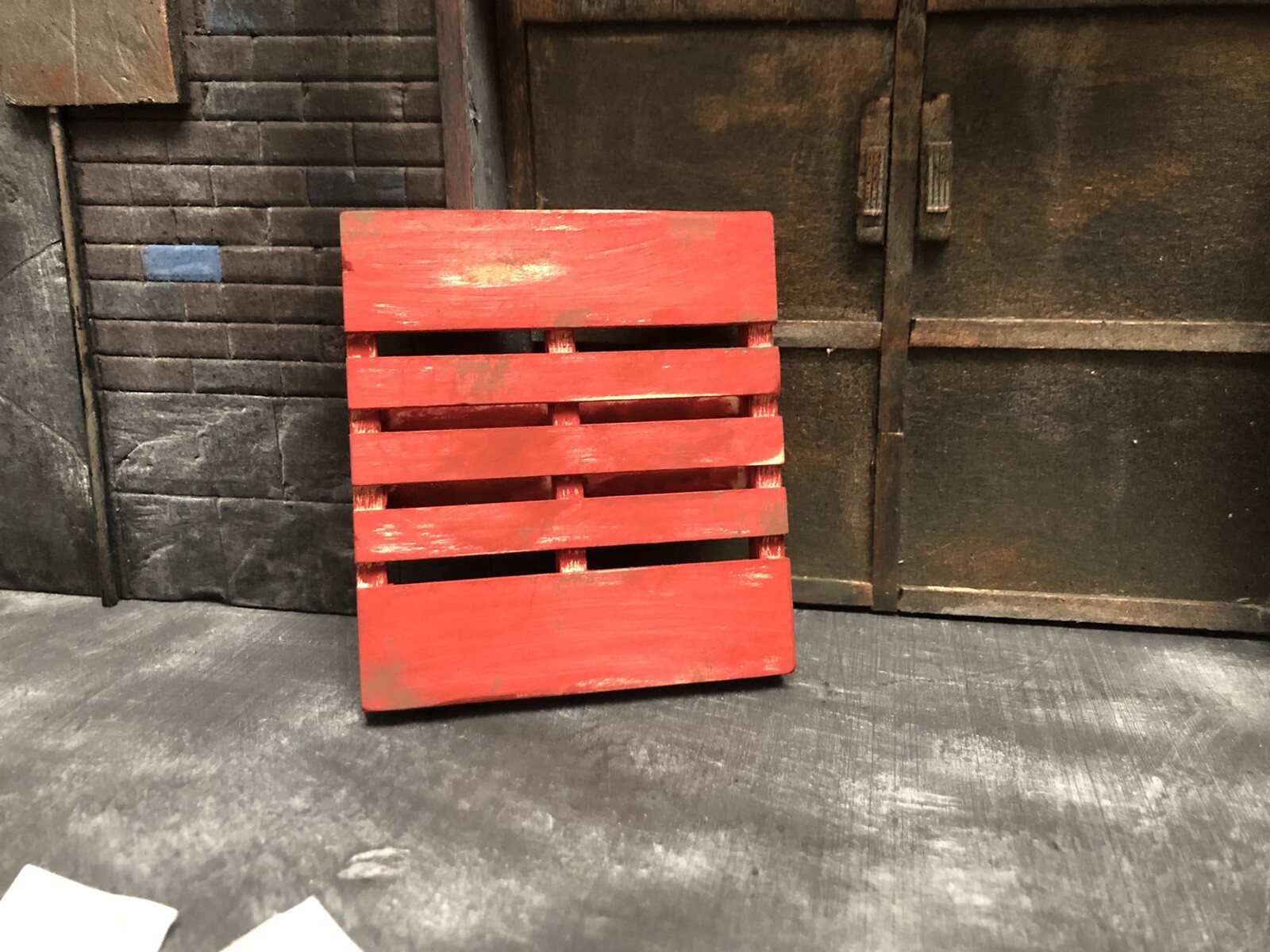 1:12 Scale Red Pallet Prop Diorama Action Figure Photography | eBay