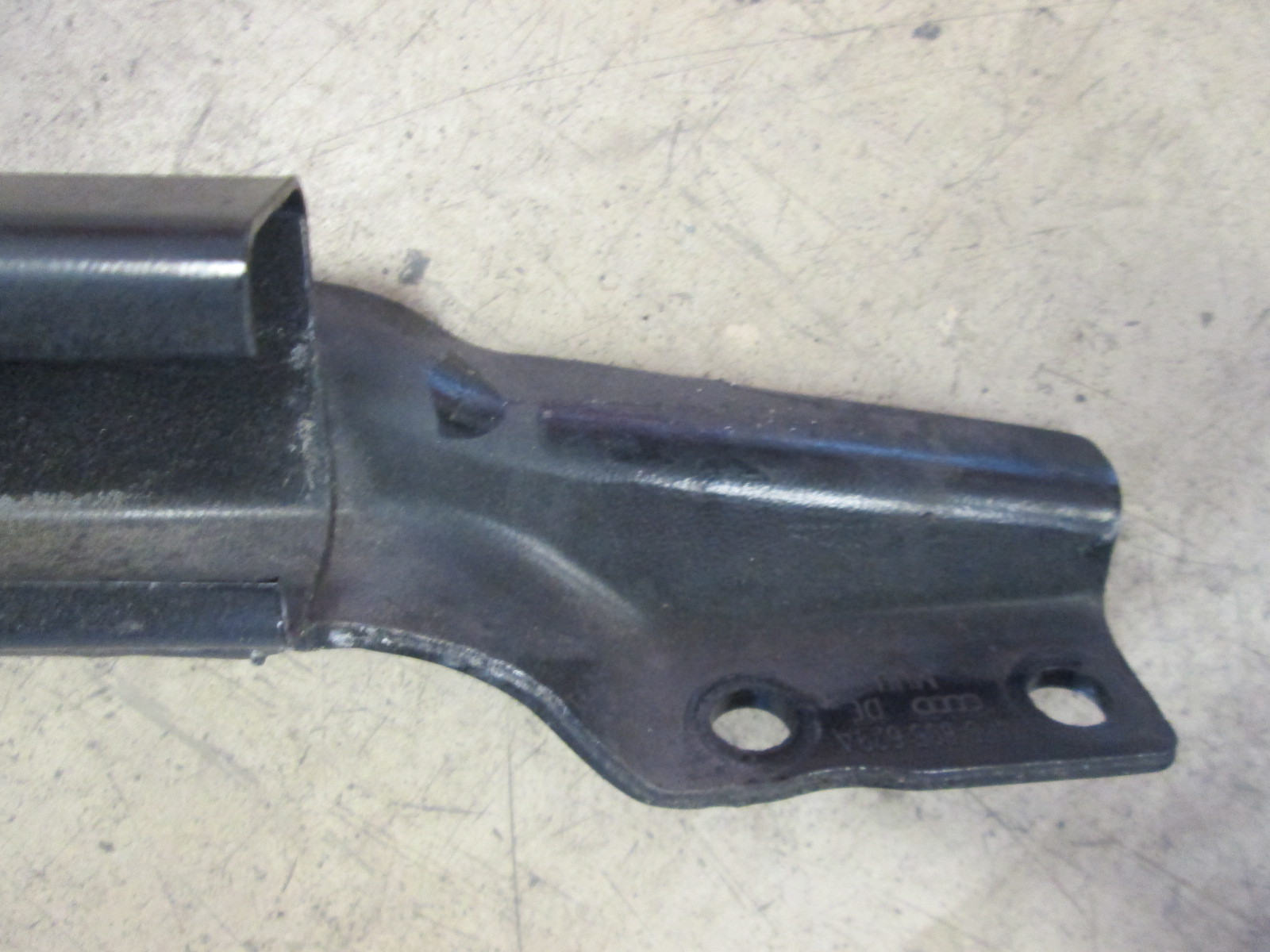 Domstrebe Audi A6 4F Original 4F0805629A Träger S Line Fahrwerk Strebe ...