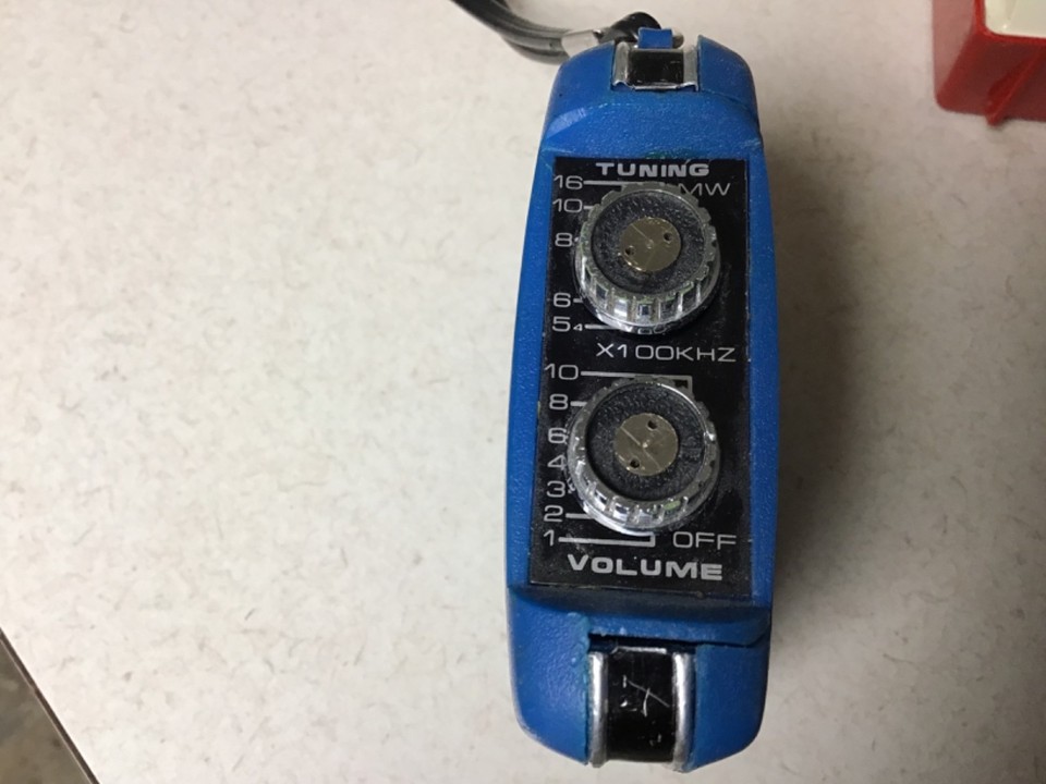 Lot of 5 Vintage Small Transistor Radios - Zenith Realistic Kmart ...