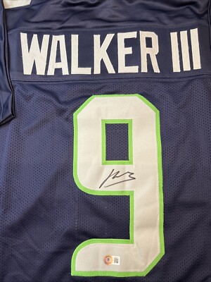 Kenneth Walker III Autographed Custom Seattle Seahawks Jersey Beckett ...