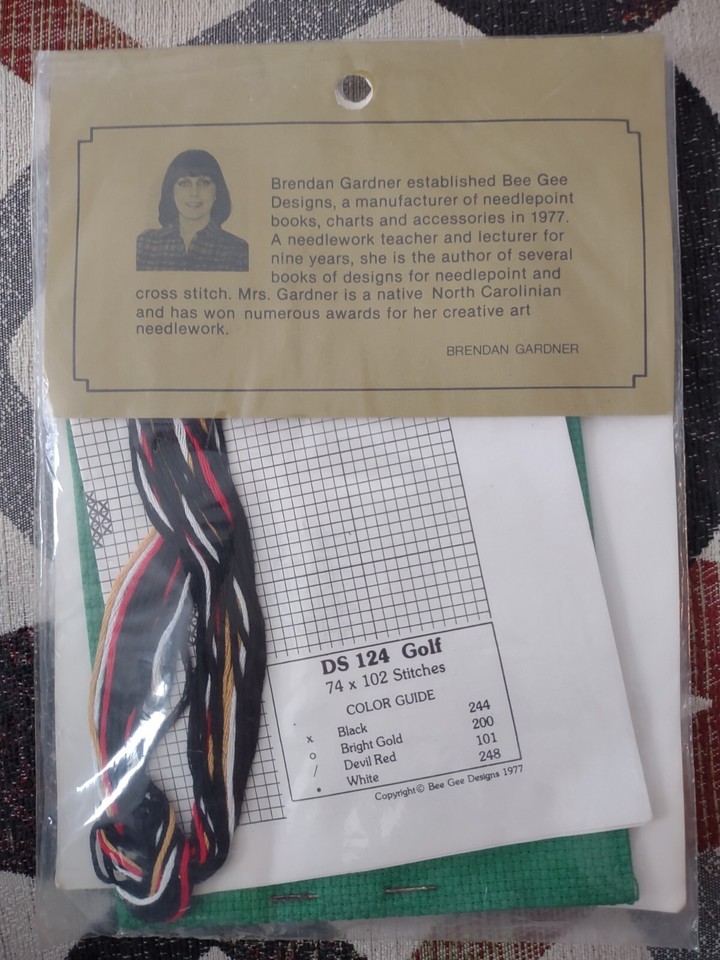 Belding Lily Cross Stitch Kit DS124 Bee Gee Designs Golf Designer ...