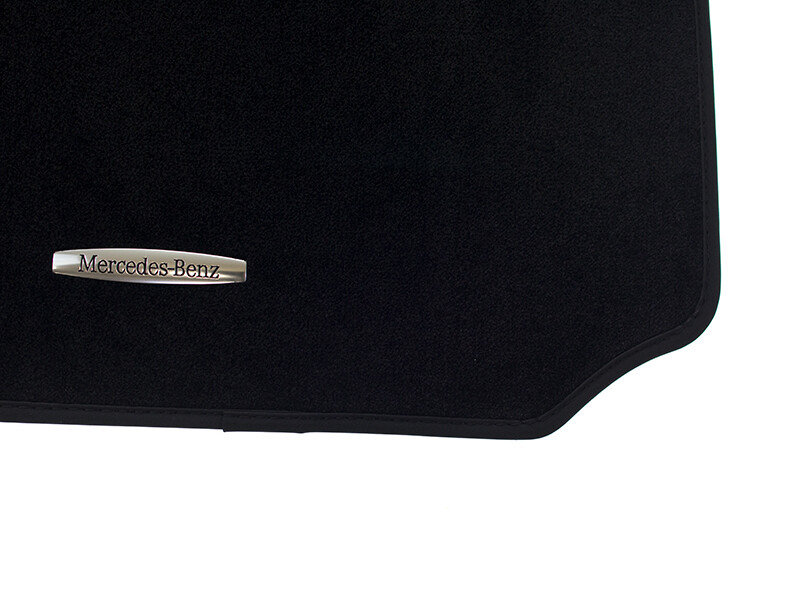 GENUINE MERCEDES 2015-2018 Mercedes-Benz C300 C250 Carpeted Floor Mat ...