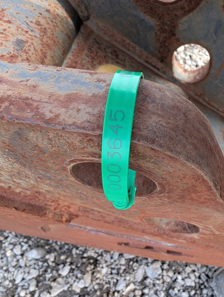 12" Tag Bucket; 55-50 mm Pins; Fits: Deere Backhoe 310SK, 410 | eBay