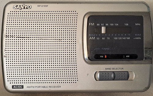 Vintage Sanyo RP-6165F AM/FM Portable Receiver with Power Cord | eBay