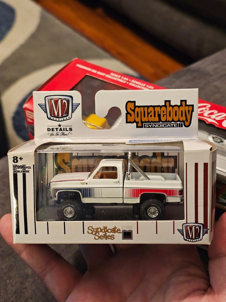 M2 MACHINES 2024~1976 GMC SIERRA GRANDE SQUARE BODY~CHASE WALMART ...