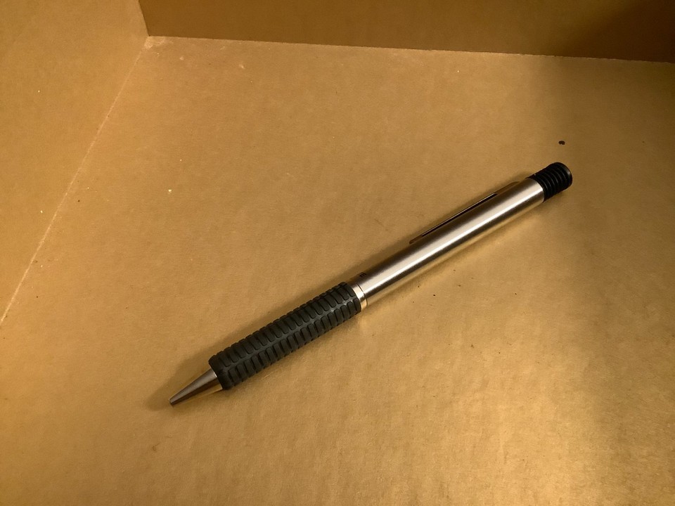 Vintage PaperMate DynaGrip RT50 Pen Chrome Barrel Blue Ink Working ...