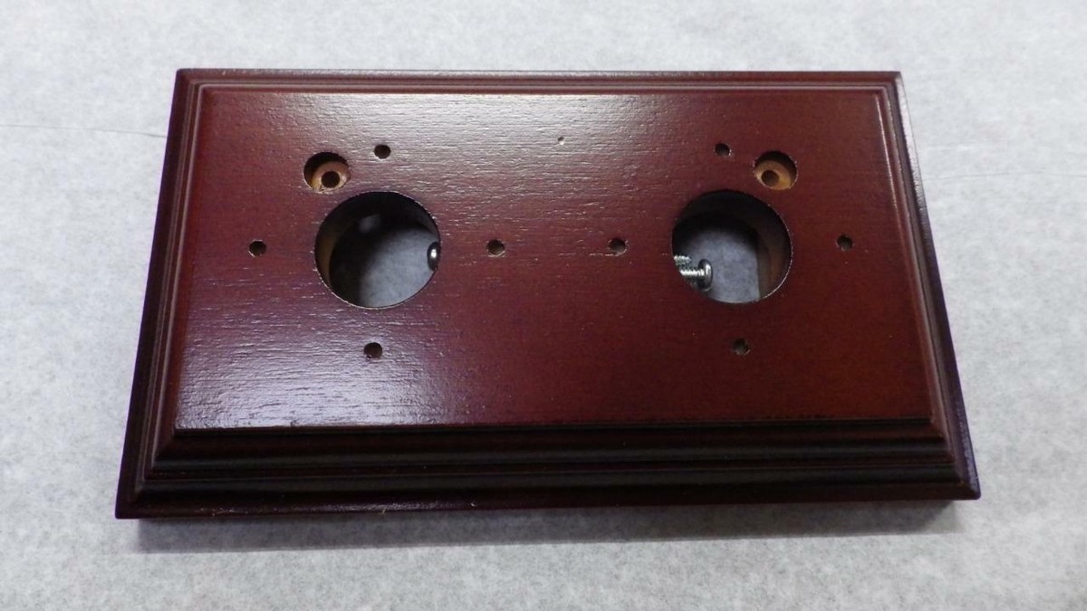 Light Wood Mounting Block