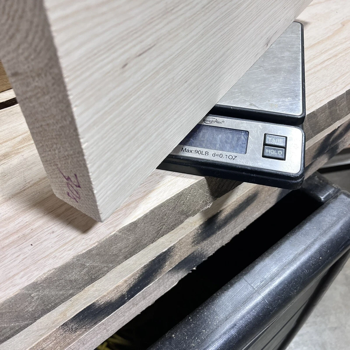 Swamp Ash Wood Grain