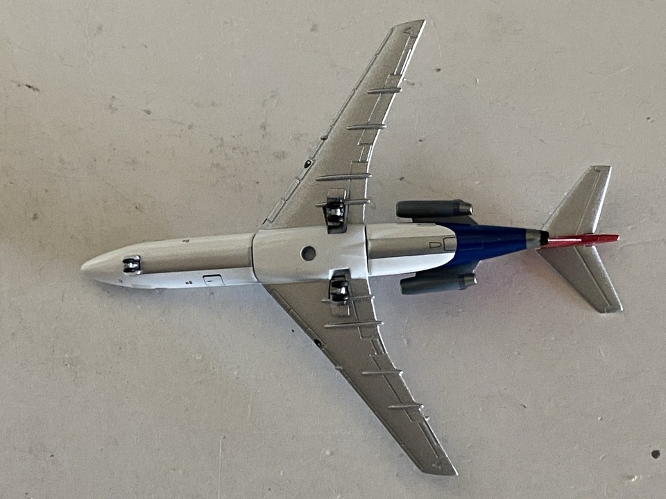 SMAC Seattle Model Aircraft Northwest Airlines Boeing 727-100 1:400 ...