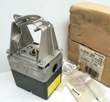 Honeywell S20010-sw2 Ms7520a2204 Direct Coupled Actuator for sale ...