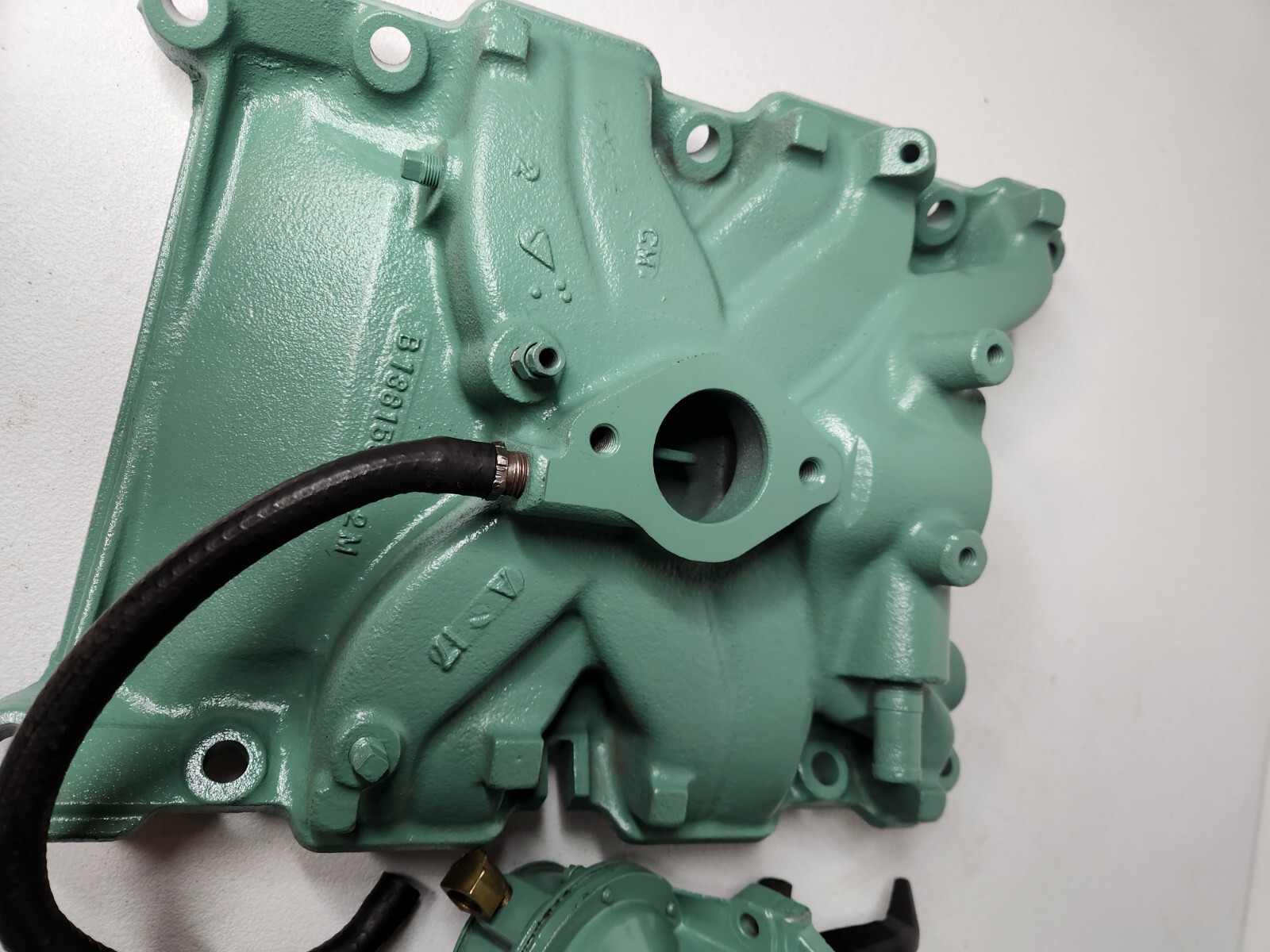 1966 1970 Jeep CJ Dauntless Buick 225 V6 90 Degree Intake Manifold ...