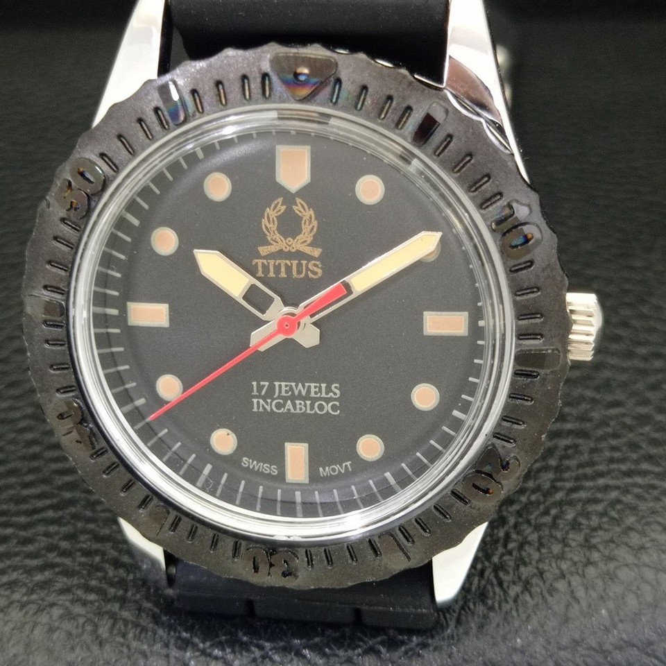 VINTAGE TITUS HAND-WINDING SWISS MENS TURNABLE BEZEL BLACK DIAL WATCH ...