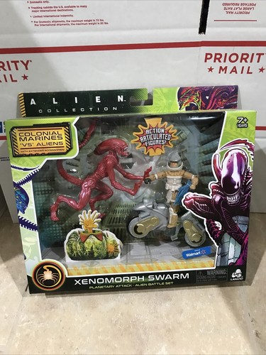 NEW! Alien Collection Xenomorph Swarm Alien Battle Set! Toy! Red Alien ...