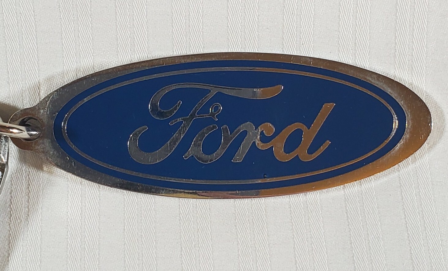 Lot 2 Automobilia Keychains Ford Logo Michelin Man Advertisement ...