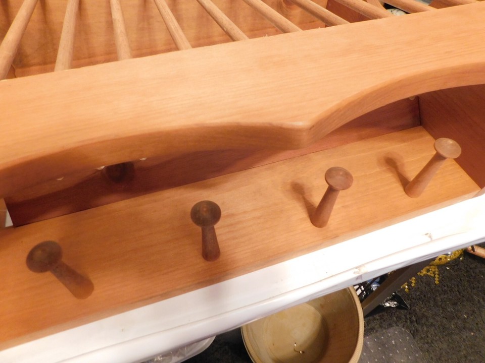 VTG Gerald E Henn Workshops Wooden Plate & Mug Rack Wall Mount | eBay