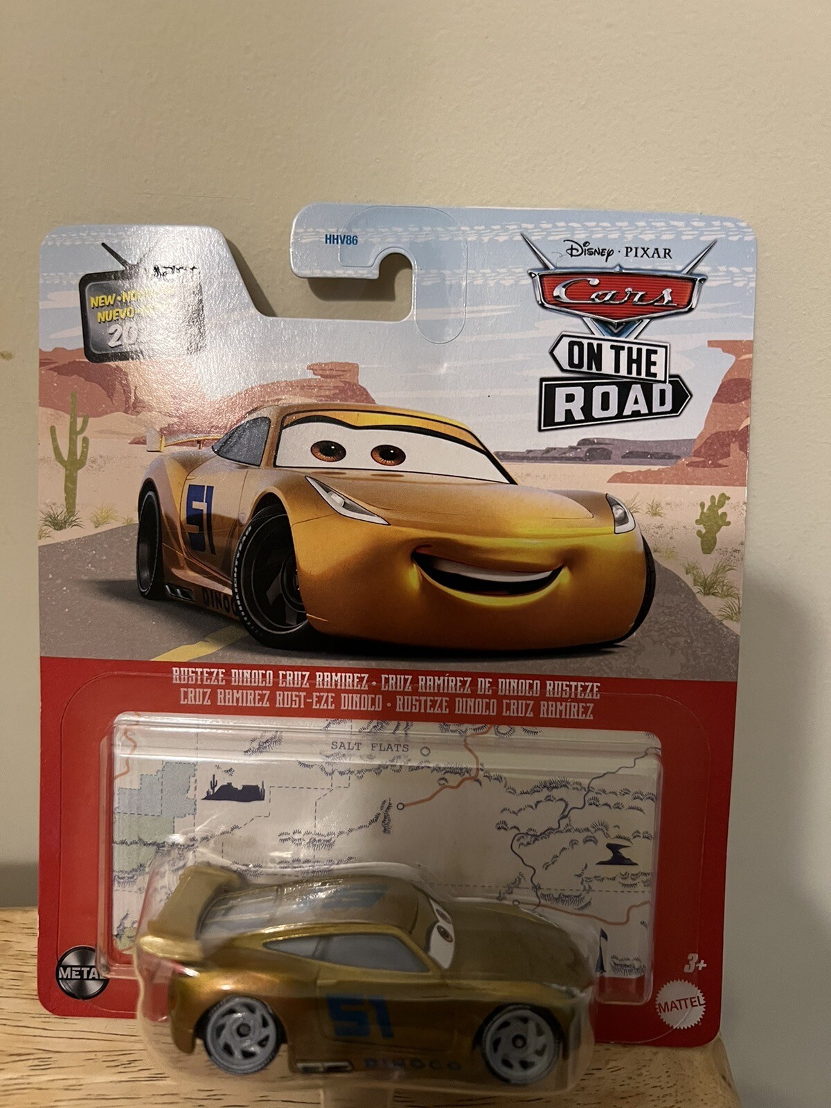 DISNEY PIXAR CARS RUSTEZE DINOCO GOLD CRUZ RAMIREZ ON THE ROAD DXV29