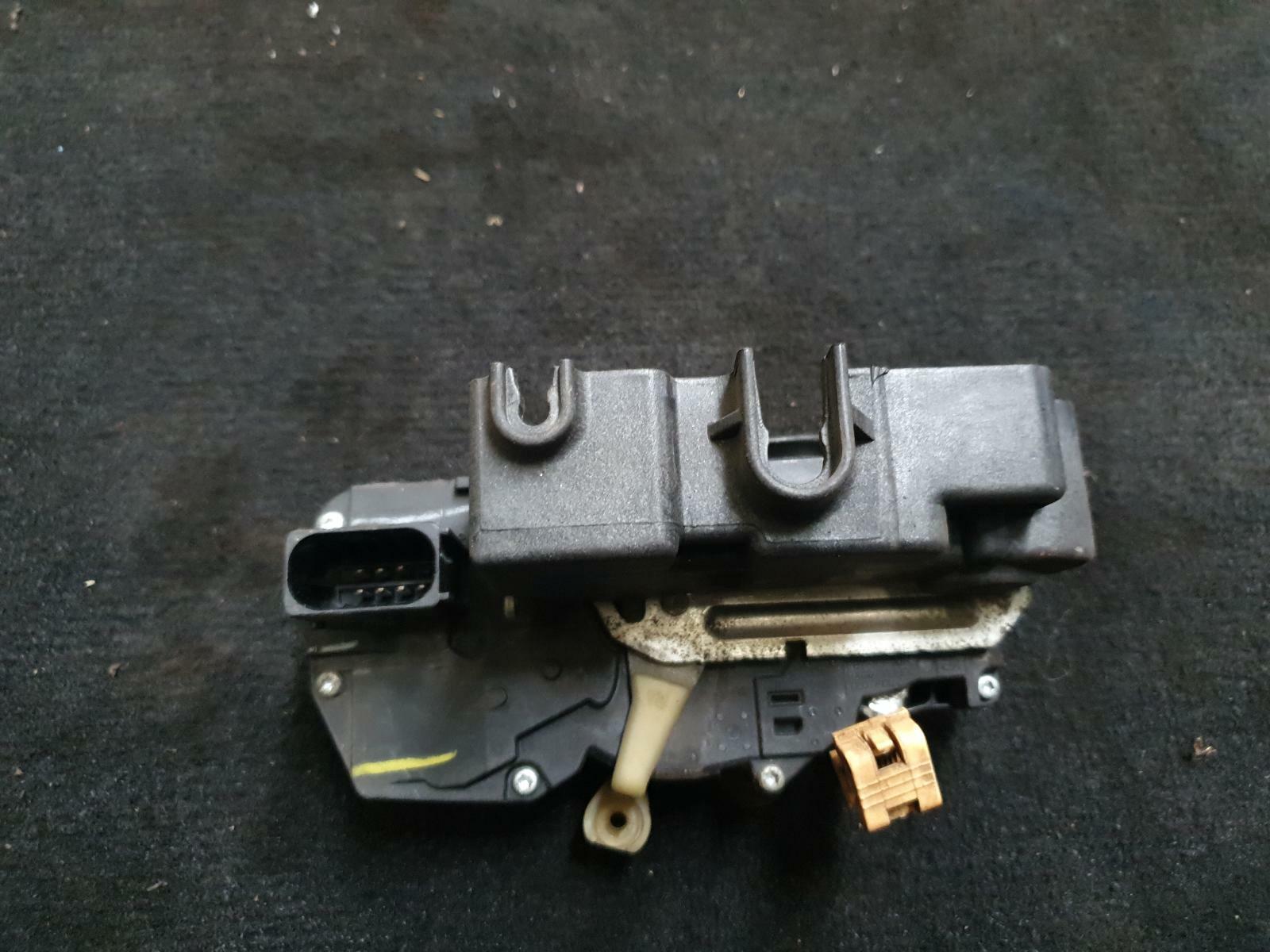 HOLDEN COMMODORE LOCK MECHANISM RIGHT FRONT DOOR LOCK, VE, SEDAN, 05/07 ...