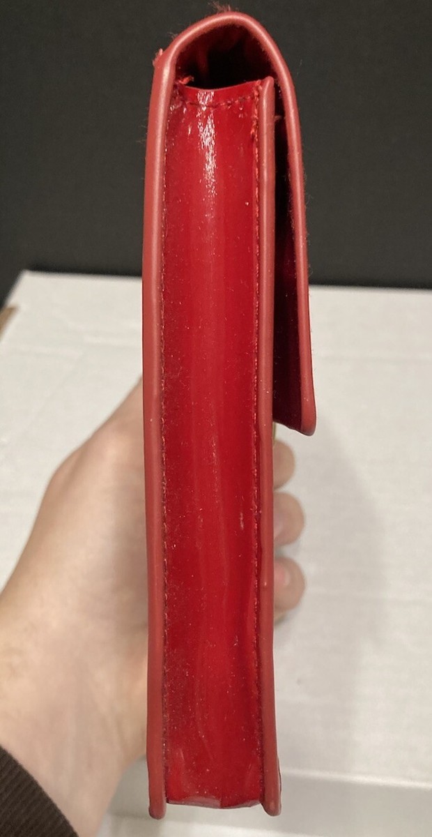 Genuine MIU MIU Red Pouch Patent Gold clasp Clutch Cosmetic Genuine MIU MIU Red Pouch Patent Gold clasp Clutch Cosmetic