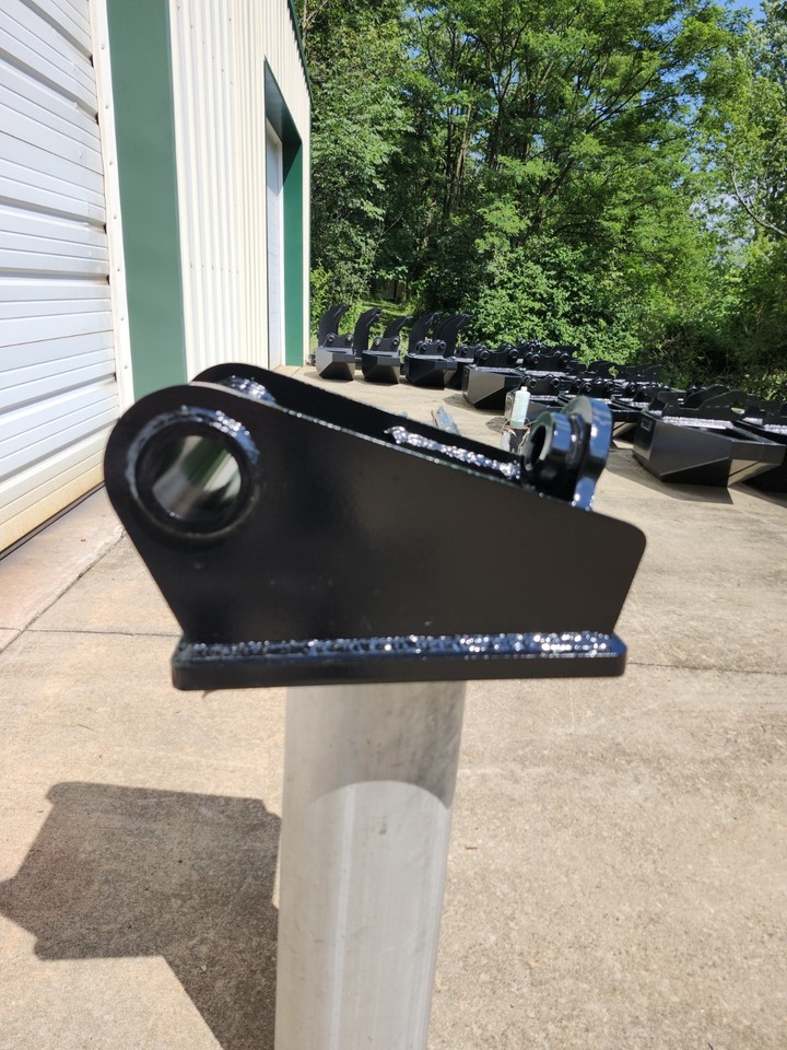 WAIN ROY / TagQC27 1.25" Pin Excavator Attachment Mount with Base Plate ...
