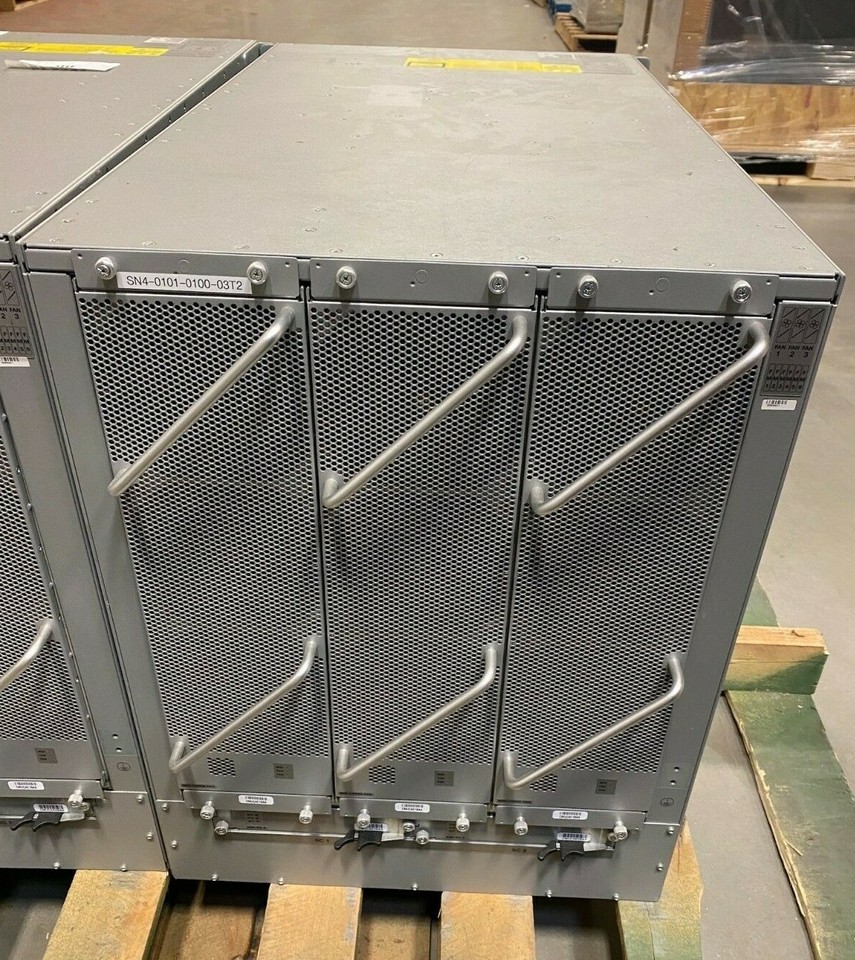 Cisco N9K-C9508 Nexus 9508 Chassis Switch 8 Line Card Slots w/ AC Power ...
