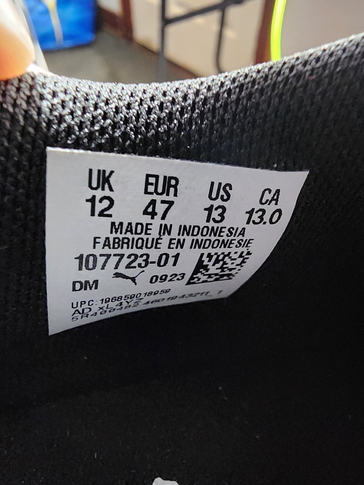 PUMA Future 7 Play FG/AG Adult Soccer Cleats 107723 01 WHITE BLACK PINK ...